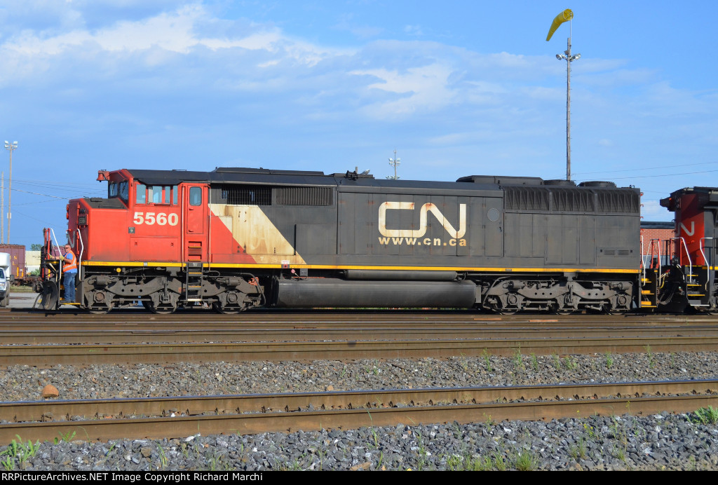 CN 5560